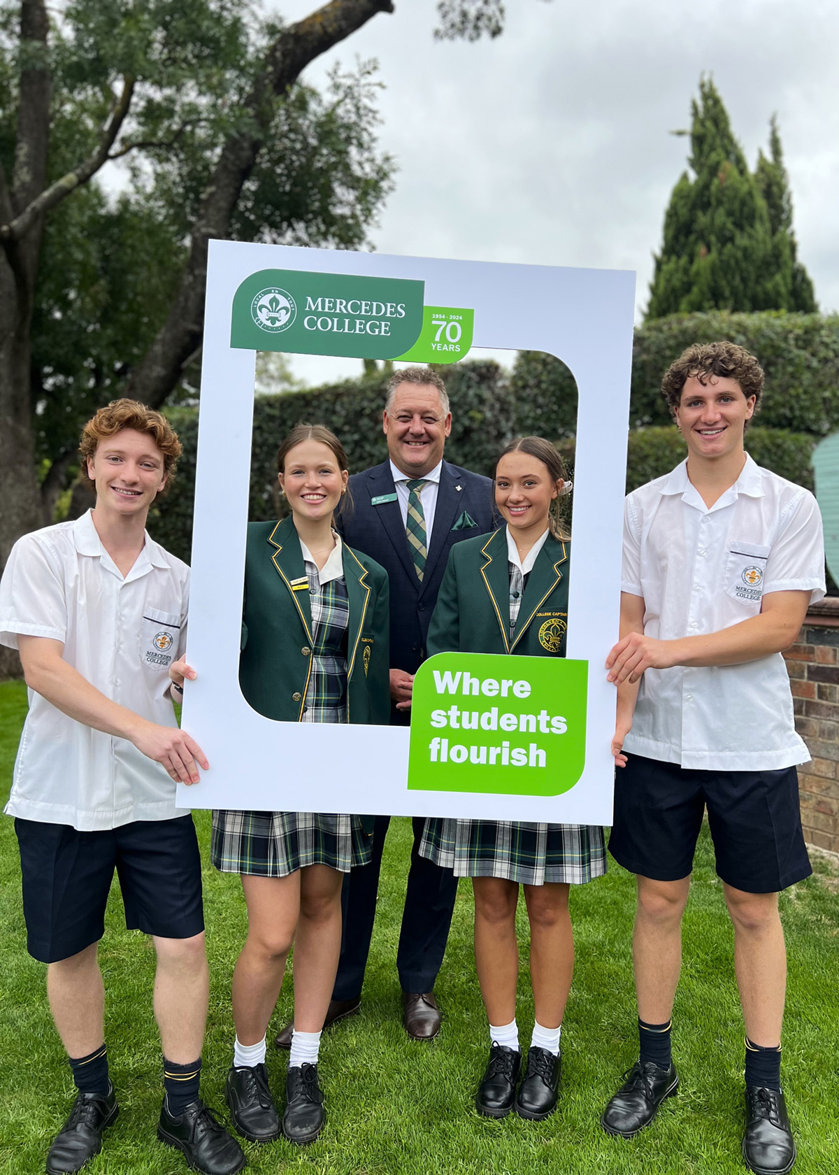 Week 1, Term 1 | Thursday 1 February 2024 - The Hedge - Mercedes