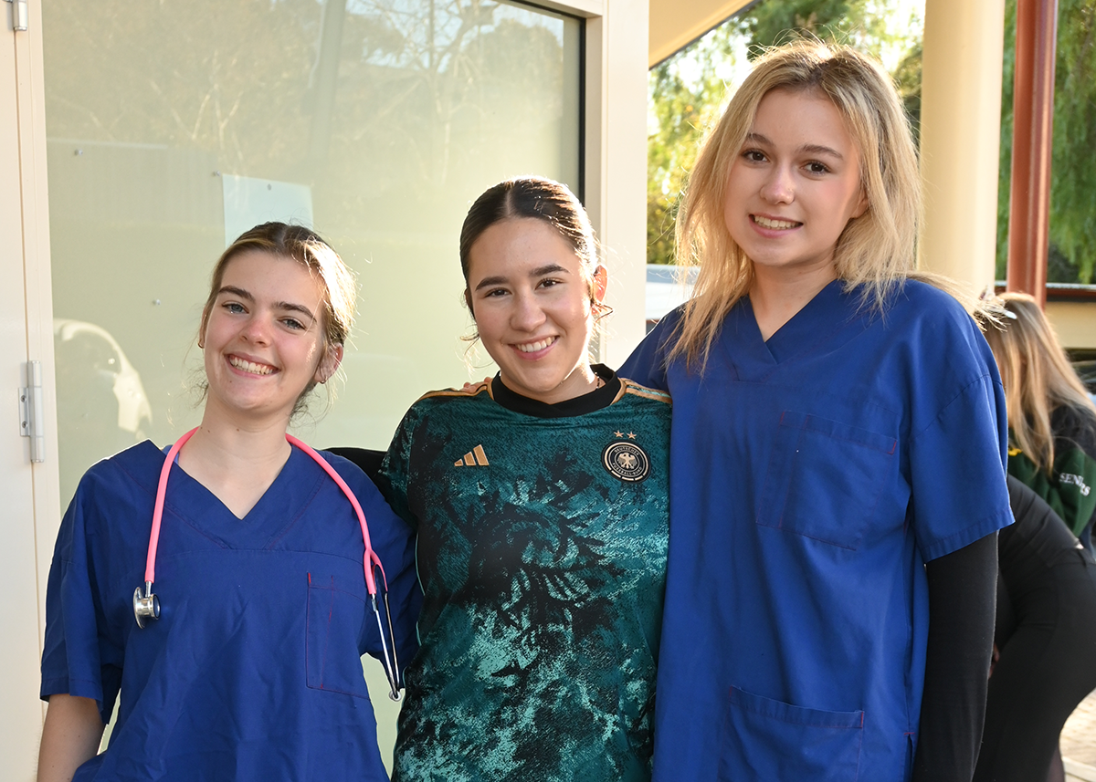 Week 6, Term 2 | Thursday 5 June 2025 - The Hedge - Mercedes